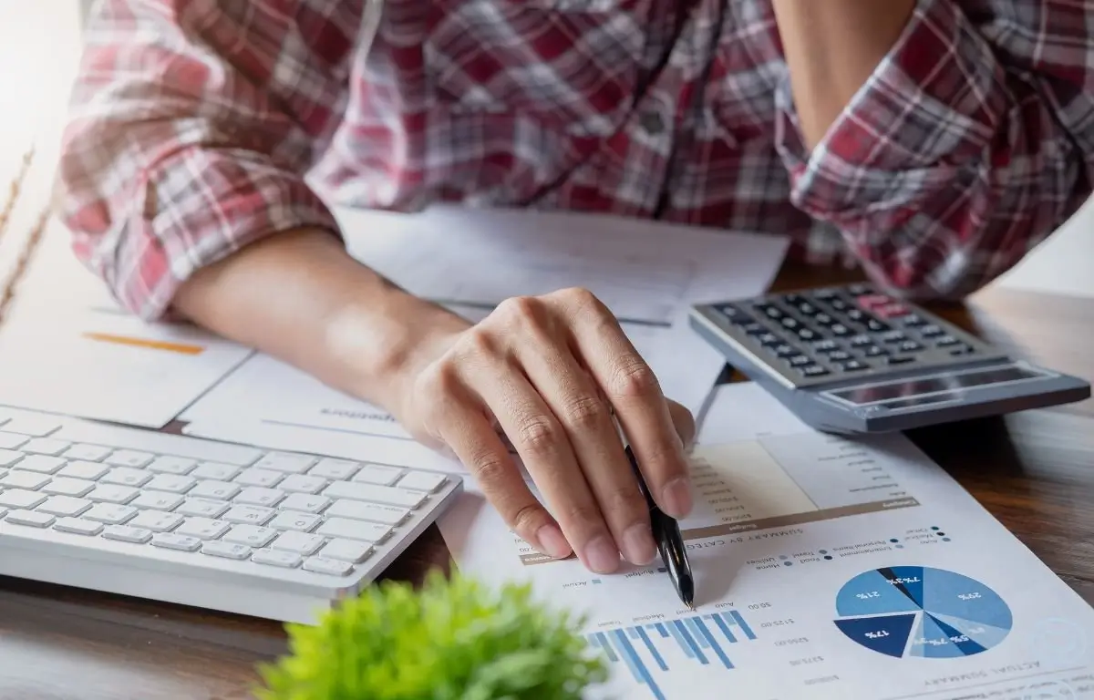 FBAR (FinCEN Form 114): What U.S. Persons Need to Know – Creatrix Offices
